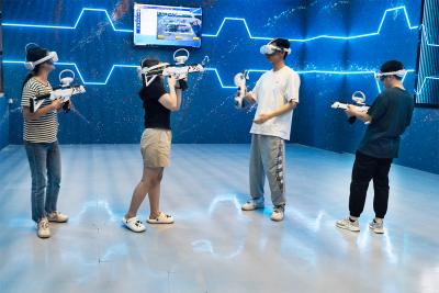 Cina Macchina per Arena di Tiro VR 9D Gioco di Realtà Virtuale Multiplayer Free Roam per Parco Indoor, Centro Commerciale, Team Building in vendita