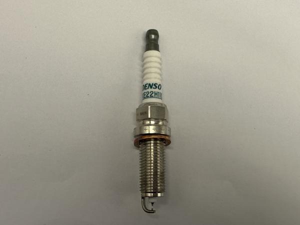 Quality DXE22H11C 3529 DENSO Iridium Spark Plug X-Trail 2.0L MR20DD 22401-6CA1C for sale