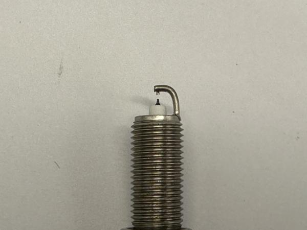 Quality A25A-FXS 90919-01253 Iridium TT Spark Plugs IXEH20TT DENSO 4711 Spark Plug for sale