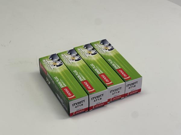 Quality 1-202-935 Denso Spark Plug ITV20TT 4719 Iridium TT Spark Plug for sale