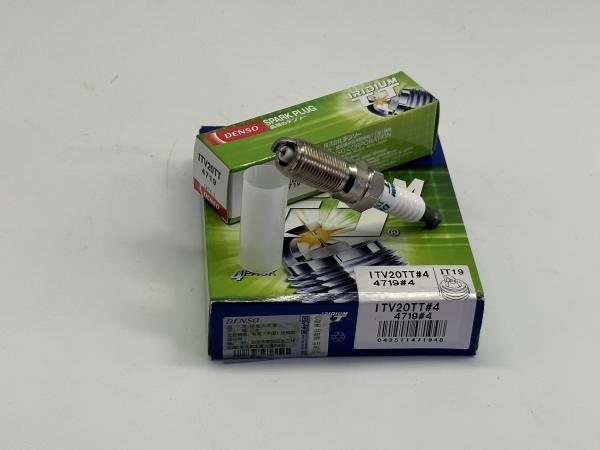 Quality 1-202-935 Denso Spark Plug ITV20TT 4719 Iridium TT Spark Plug for sale