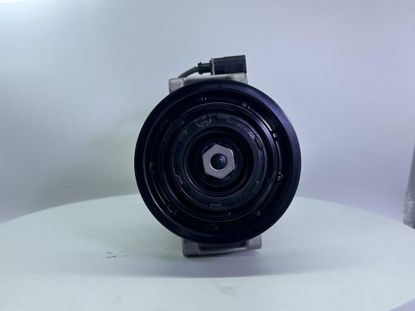 Quality 8T0260805G Denso Air Compressor DCP02105 AUDI A4 2.0T 3.0T Car Aircon Compressor for sale