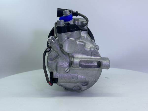 Quality 8T0260805G Denso Air Compressor DCP02105 AUDI A4 2.0T 3.0T Car Aircon Compressor for sale