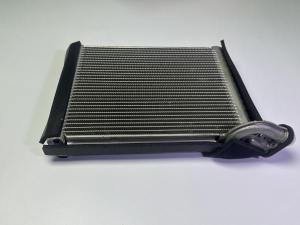 Quality 88501-0D162 DENSO AC Evaporator Core DA447610-8830 For TOYOTA VIOS for sale