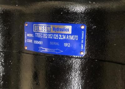 China Parker Denison T7EEC / T7EECS Series Industrial Vane Pump for sale