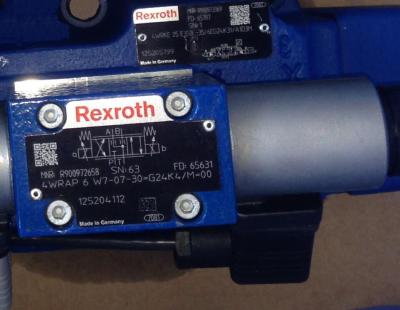 中国 Rexroth R900973369 4 WRKE 25 E 350のL - 35/6例えば。24K31/A1D3M 4 WRKE 25 E 350のL - 3 X/6例えば。24K31/A1D3Mの比例した方向弁 販売のため