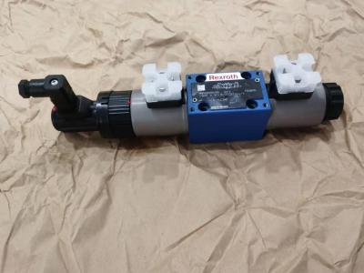 中国 Rexroth R900954095 4WRE6W1-16-21/G24K4/V 4WRE6W1-16-2X/G24K4/Vの比例した方向弁 販売のため