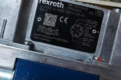 중국 R901496430 4WREE6E32-30/V/24A1 4WREE6E32-3X/V/24A1 비례하는 방향성 밸브 판매용