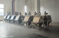 China Customizable Raw Materials Unloading Solutions Small Bag Unloading Station for sale