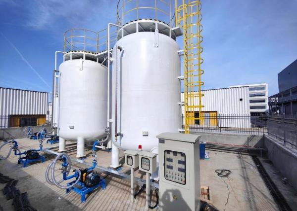 Quality Outdoor Large Oil Tank Material Handling Solution For Storing Raw Materials for sale