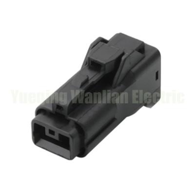 中国 1ピン 7123-4210-30 自動車プラグ用のシールされた女性ワイヤ接続器 販売のため