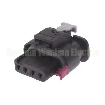 中国 4 ピン 805-122-541 オート 電気ワイヤ ハーネスのプラスチックプラグコネクタ 販売のため