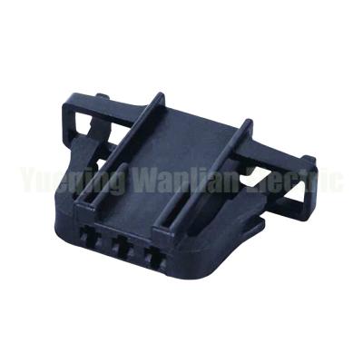 중국 3 핀 3B0972703 AC 어셈블리 자동차 플라스틱 하우징 커넥터 자동차 테일 라이트 와이어 허리 해제 플러그 판매용