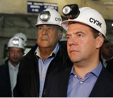 7000Lux KL4.5LM Mining Headlamp Industrial Application