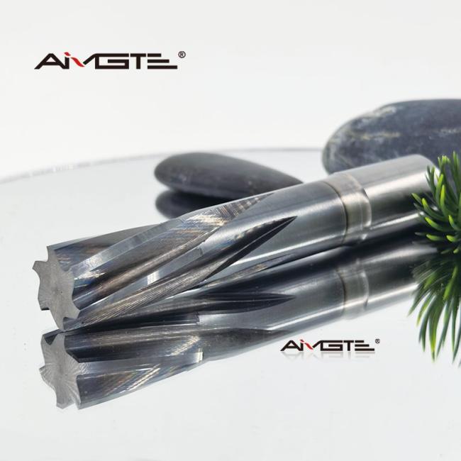 Carbide reamer side profile showing spiral flutes