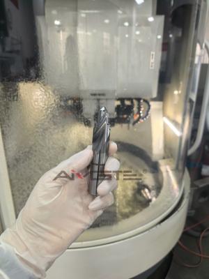 China 4 Flutes DLC Coated Solid Carbide End Mill Cutter with Ø1 mm – Ø20 mm Diameter and 2D / 3D / 5D Cutting Length for sale