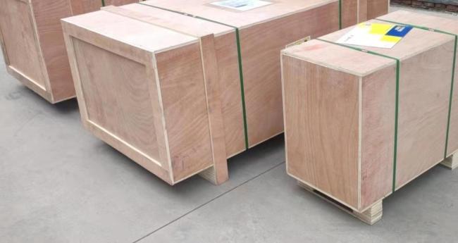 Secure packaging of Molybdenum Disilicide heating elements for shipping