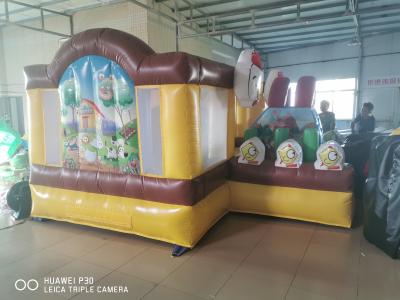 中国 農場の主題の誕生会のためにコンボ跳躍の城の膨脹可能な跳ね上がりの家 販売のため