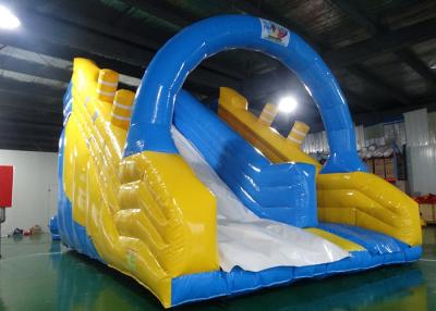 Cina Scorrevole asciutto di colore del cielo blu o bagnato gonfiabile con l'arco Door&Stairs in vendita