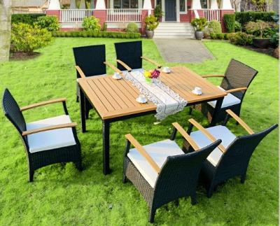 China Hot poly rattan garden table and chair furniture sets for sale