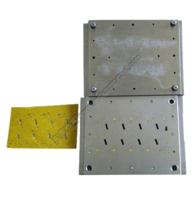中国 削除および穴を開けることは AISI 0.05 Mm の適用範囲が広いプリント回路のための許容死にます 販売のため
