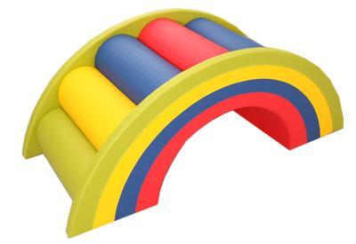 Cina Il gioco molle della schiuma del cappotto del PVC struttura l'insieme molle dell'attrezzatura del gioco del ponte dell'arcobaleno in vendita