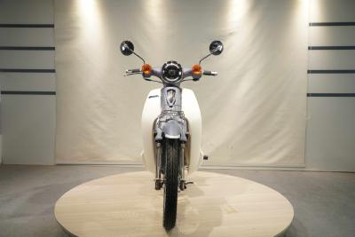 Cina Compatta e 110cc CUB Motocicletta con freno posteriore tamburo Motoped a gas Colore ROSSO Motocicletta in vendita