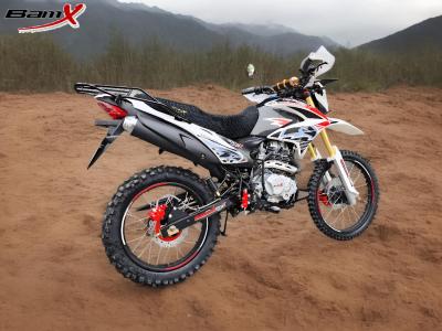 Cina Ingrosso 4 tempi CDI Single Cylinder Balance Shaft Motore 200cc moto a benzina per adulti sport veloci in vendita