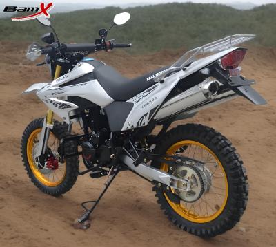 Cina Singola bici doppia della sporcizia del colpo della lega 4 del silenziatore dei tubi del motociclo due di sport del cilindro 200cc in vendita