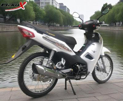 Китай 110cc CUB Мотоцикл Максимальная мощность 4,7/8000кв/р/мин Агрегатный бак 4,4 л Дисковое торможение Красный/Черный цвет продается