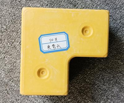 China FRP-Anschlüsse Schraubebefestigungen Glasfaserrohrrohr 50 mm SMC Zwei-Wege-Ecke FRP-Rohrzubehör zu verkaufen