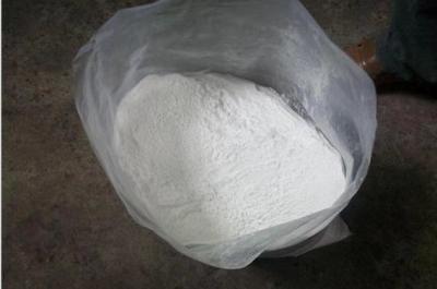 China Customized 99.8%Urea Formaldehyde For Bonding Wood Products In Artificial Industry for sale