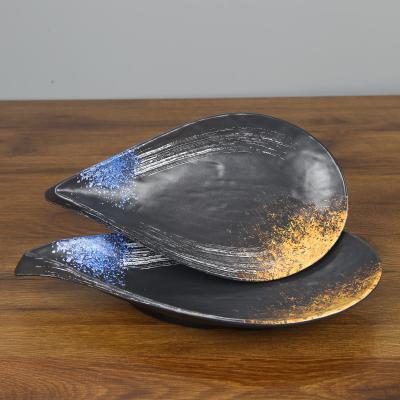 China Exotic 100% Melamine Plate Water Drop Plate Flower Shape Plate Triangle Shaped for sale