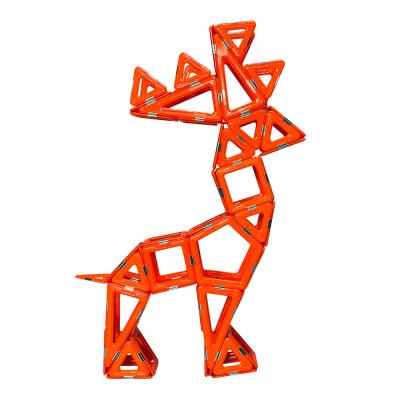 Cina Piastrelle magnetiche in plastica 3D Animali Renne Blocchi di costruzione per l'educazione precoce in vendita