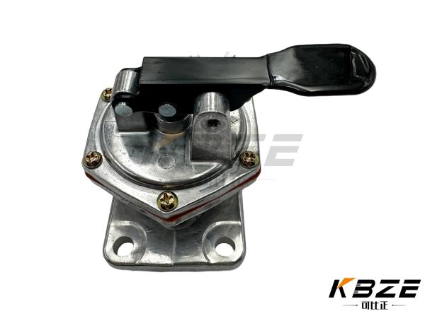 Quality 6261-71-8240 6261718240 4 HOLES FUEL PRIMING PUMP FOR KOMATSU PC400-7 PC400-8 for sale