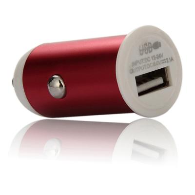 中国 5V 2.1A OEM USB 車の充電器 51 * 23mm の赤の普遍的な小型自動アダプター車の充電器 販売のため