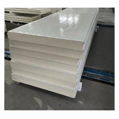 China 150 mm Kleurstaal isolatiepaneel Muur PU polyurethaan sandwichpaneel Voor koelkamer Te koop