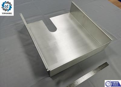 Cina 12.5x12.5x4 misurano la scatola in pollici di distribuzione elettrica impermeabile di recinzioni della lamiera sottile ISO9001 in vendita