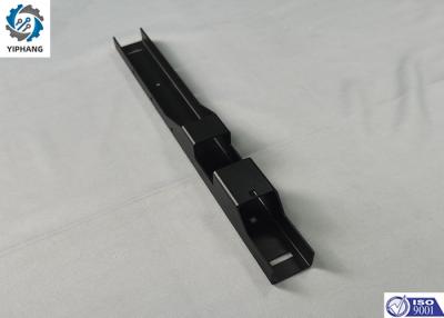 Cina Laser del quadrato di rettangolo di acciaio al carbonio che taglia il supporto su ordine 2.0mm della tastiera dei tubi in vendita