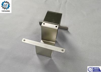 Cina Produttore elettrotecnico Customized di recinzione della lamiera sottile dei contenitori di acciaio inossidabile del contenitore di metallo di controllo dell'OEM in vendita
