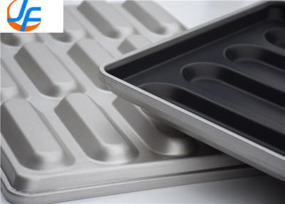 Cina RK Bakeware China Foodservice Non-stick Pan da forno per hot dog in alluminio in vendita