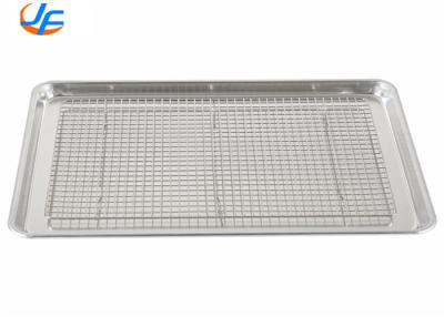China RK Bakeware China-16 Gauge Wire em Rim Pan de folha de alumínio com rack de refrigeração de pé / Grate Pan à venda