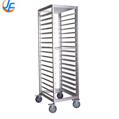 Cina RK Bakeware China-40 Pan End Load Connesso Bun / Sheet Pan Rack - Assemblato in vendita