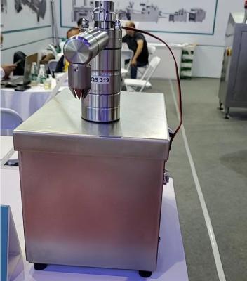 Cina Rk Baketech China Industrial Continuous Cream Whipping Machine Macchina a crema battuta 140L/ora in vendita