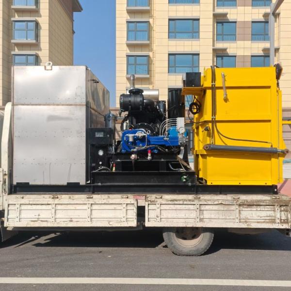 Quality 32L/min Road Marking Removal Machine 1600bar 2000bar High Pressure Water Jetting for sale