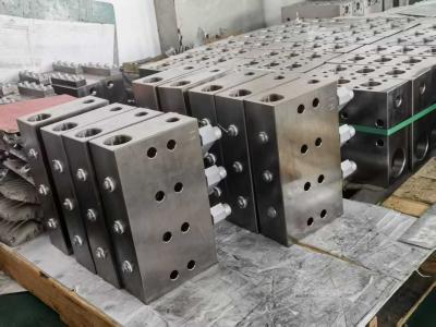 China Stainless Steel High Pressure Plunger Pump Head with 18mm-45mm Diameter for 150bar-2800bar Water Jet Pumps for sale