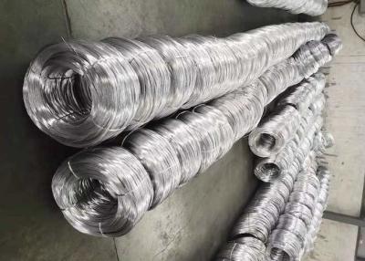 Cina Il cavo di acciaio inossidabile di SUS304L arrotola il filo di acciaio di 0.5mm 0.9mm Rod Coils in vendita