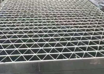 Cina Grata d'acciaio di galvanizzazione di acciaio al carbonio del metallo della piattaforma resistente fredda della griglia 30mm in vendita