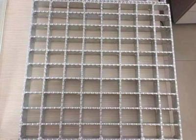 Cina Passaggio pedonale 50mm di Mesh Grating Vertical Metal Grate del metallo di SUS201 20mm 60mm in vendita