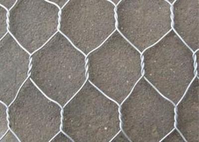 Cina Maglia esagonale galvanizzata d'acciaio a basso tenore di carbonio di torsione della rete metallica grande 35kg/M2 in vendita